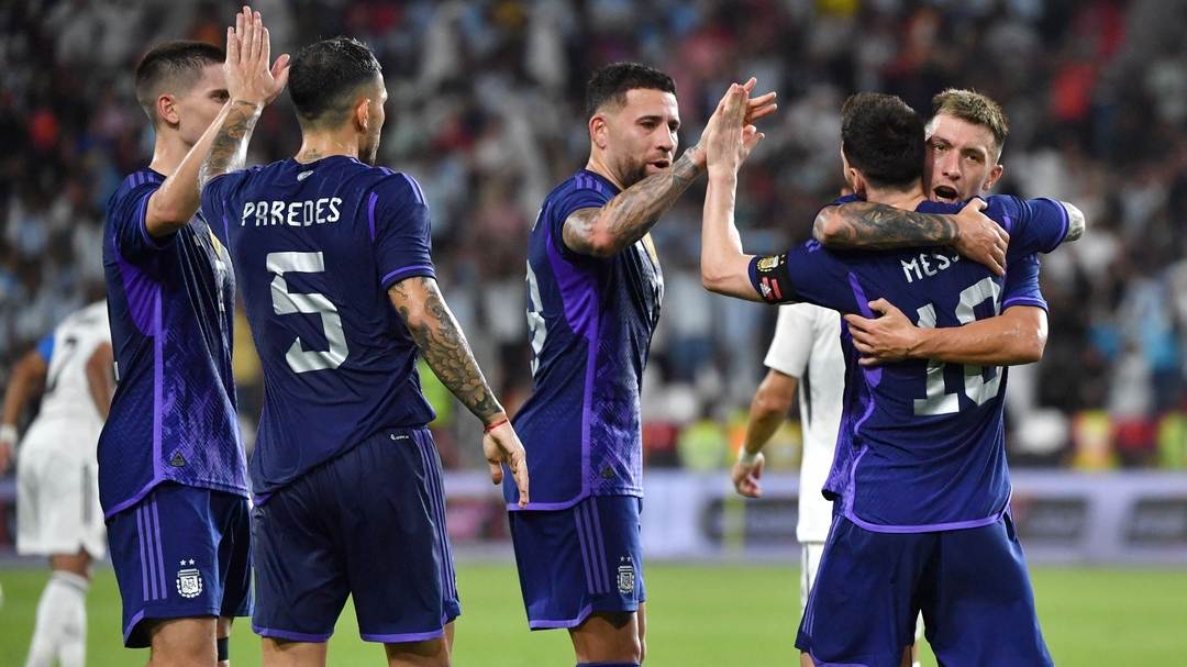 Messi and Di Maria dazzle as Argentina thumps | beIN SPORTS