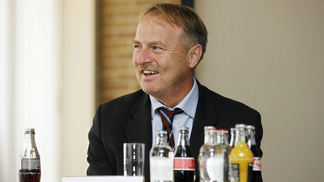 FIFPro blast 'illegal' transfer market as FIFA legal action is launched ...