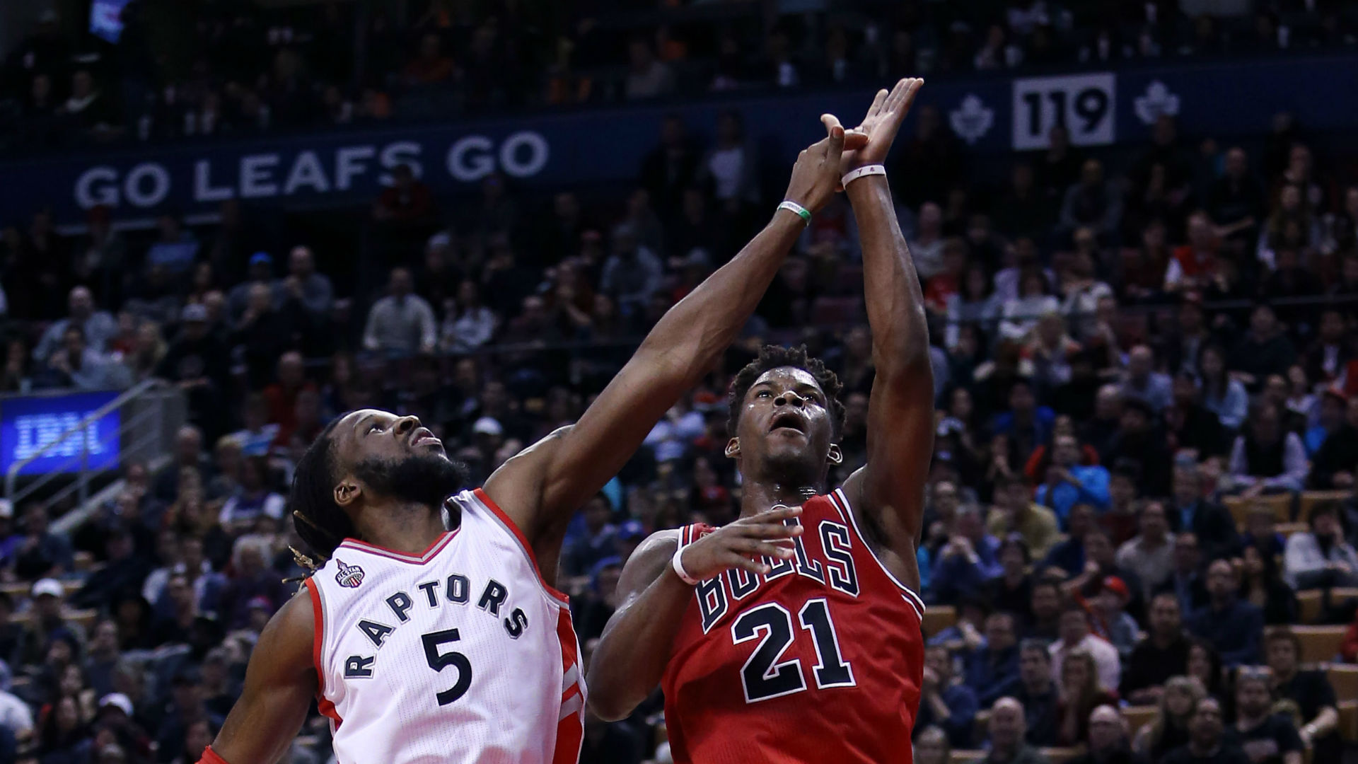 Jimmy Butler Not After Michael Jordan Comparisons After Franchise ...
