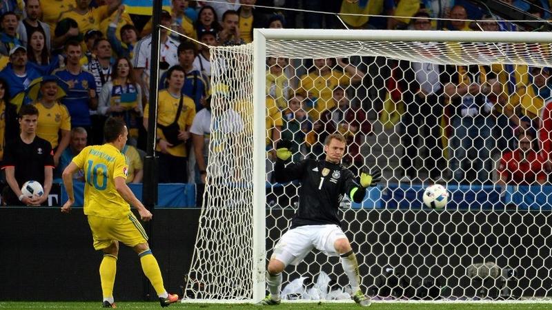 Video: Germany vs Ukraine: Neuer's brilliant save | beIN SPORTS