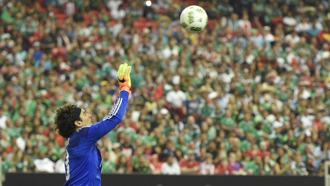 Mexico goalkeeper Guillermo Ochoa joins Granada on year-long loan ...