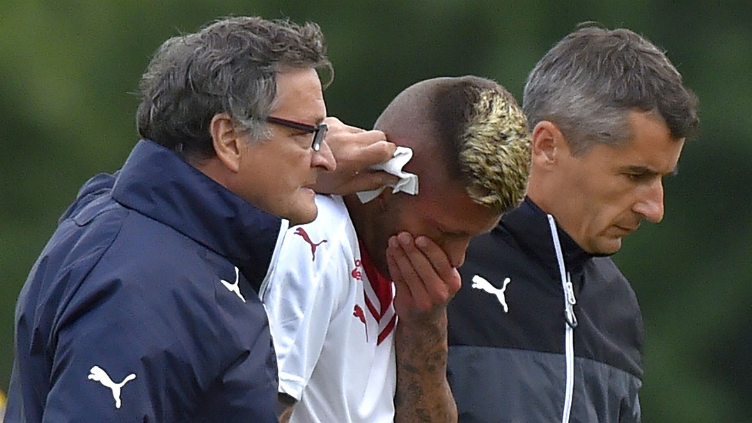 Menez undergoes surgery on severed ear | beIN SPORTS