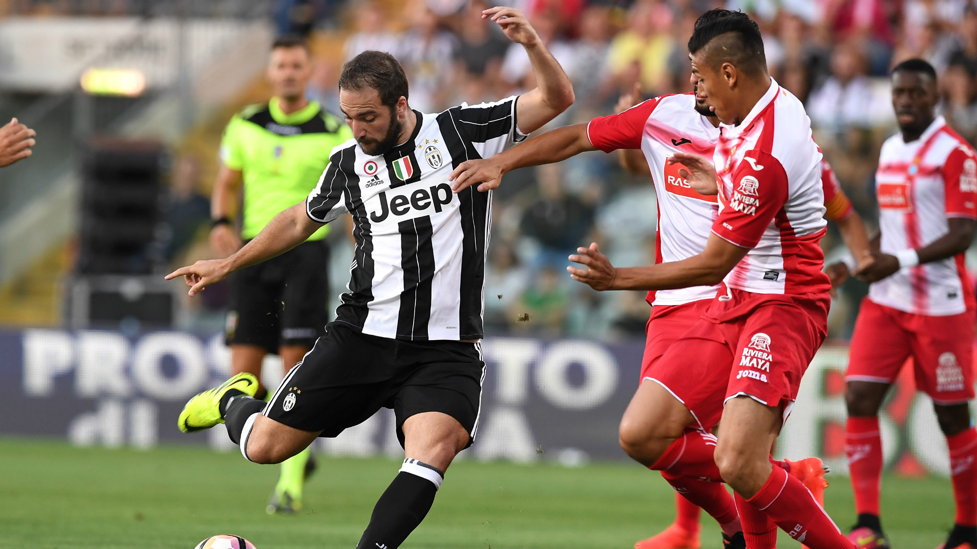 Paulo Dybala Inspires Juventus to Late Draw Against Espanyol | beIN SPORTS