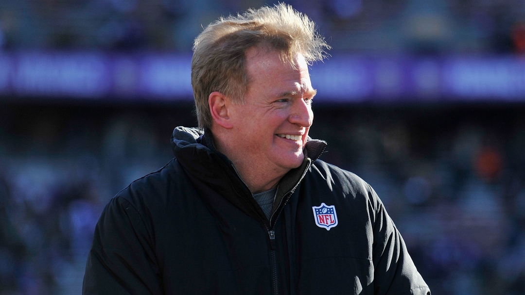 Roger Goodell Calls Donald Trump's Anthem Comm | beIN SPORTS