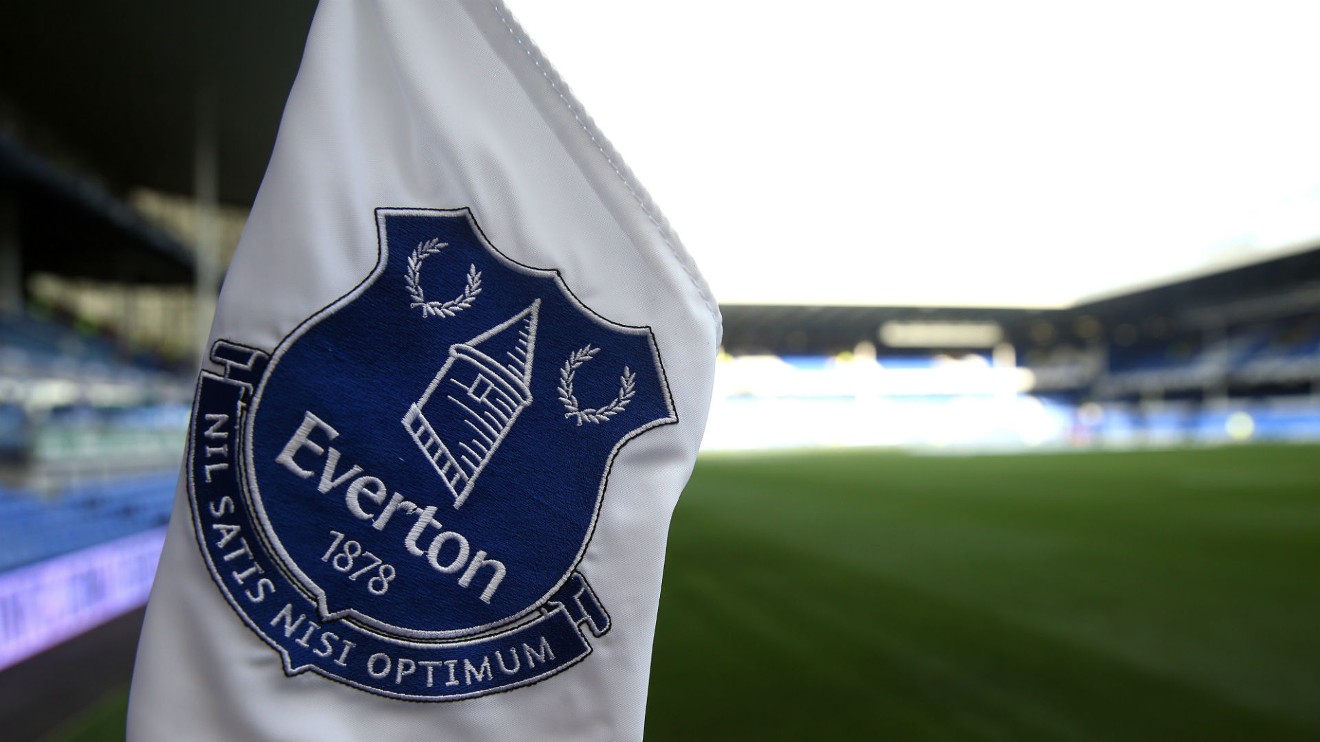 Everton sign Bramley Moore Dock lease | beIN SPORTS