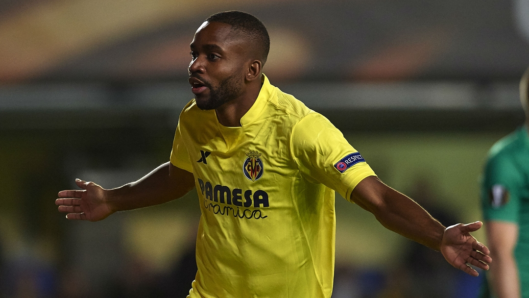 Bakambu officially joins Beijing Guoan after t | beIN SPORTS