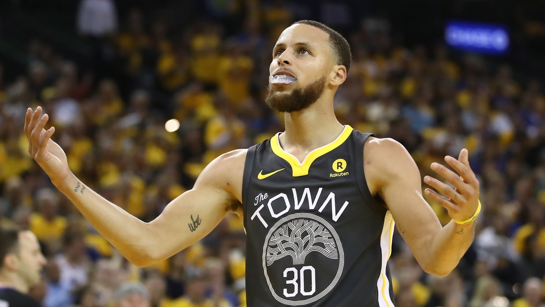 Curry enjoys 'special night' after breaking re | beIN SPORTS