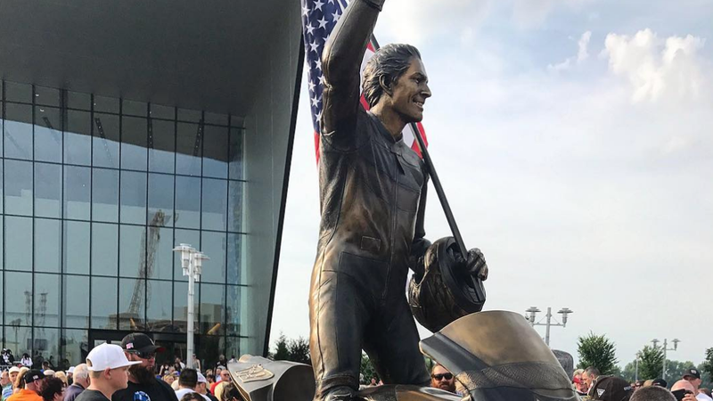 Nicky Hayden Statue Unveiled | beIN SPORTS