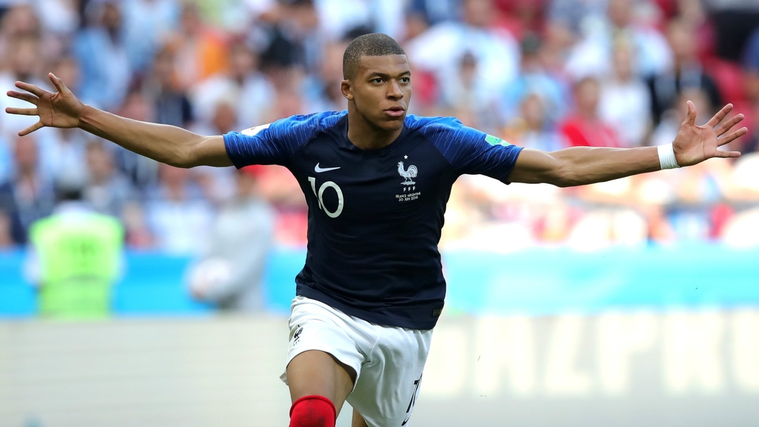 Mbappe Wins World Cup Young Player Award | beIN SPORTS