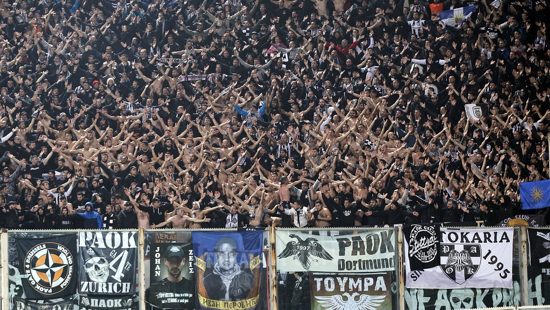 PAOK fans celebrate first Greek title in 34 ye | beIN SPORTS