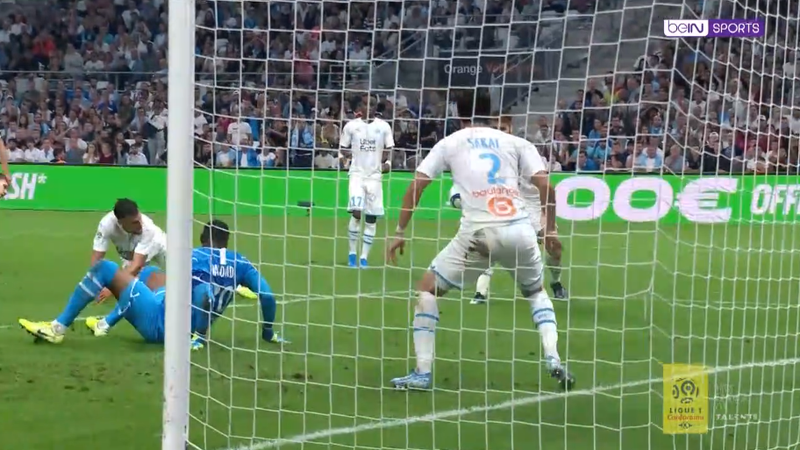 Superb Mandanda double save earns Marseille a | beIN SPORTS