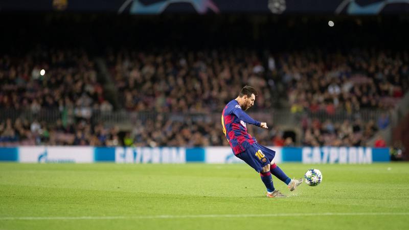 Messi Breaks Down His Free-Kick Technique | beIN SPORTS