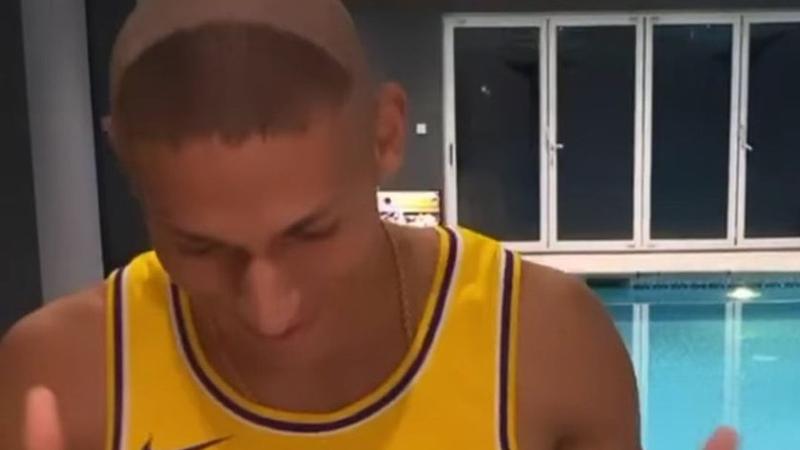 When boredom strikes a footballer | beIN SPORTS