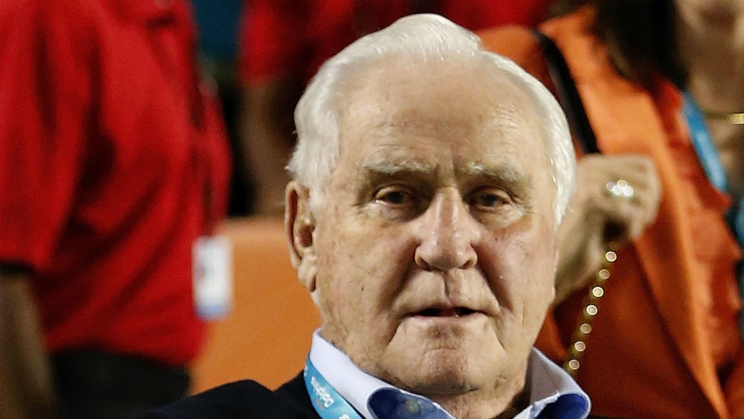 The NFL World Pays Tribute To Legendary Coach | beIN SPORTS