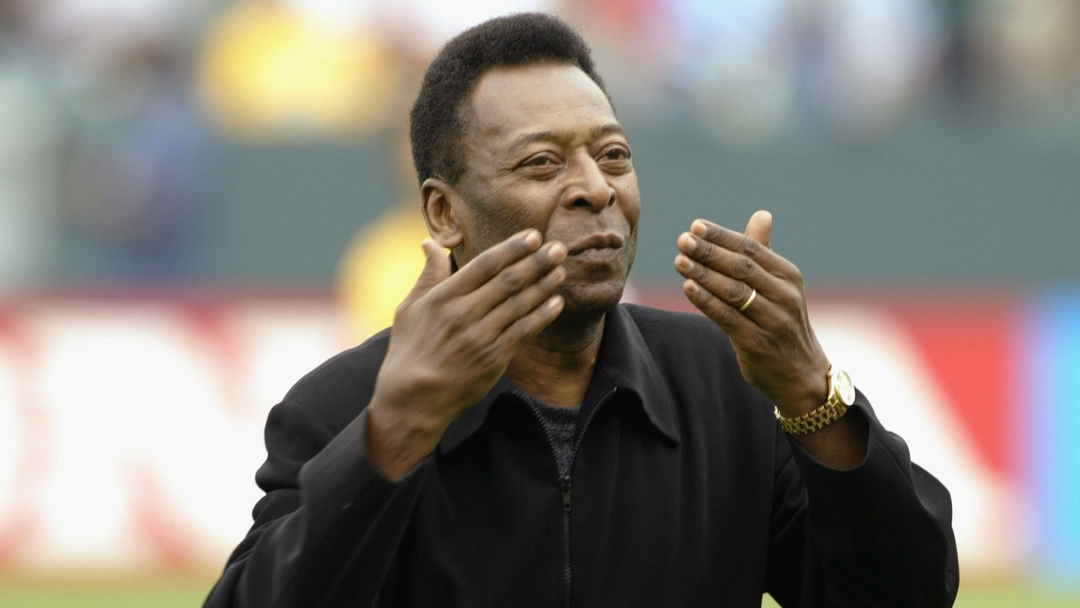 Watch: Pele exercises after going through inte | beIN SPORTS