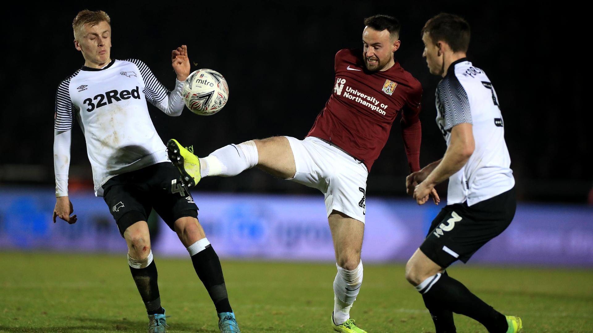 Matty Warburton double earns first win of season for Solihull | beIN SPORTS
