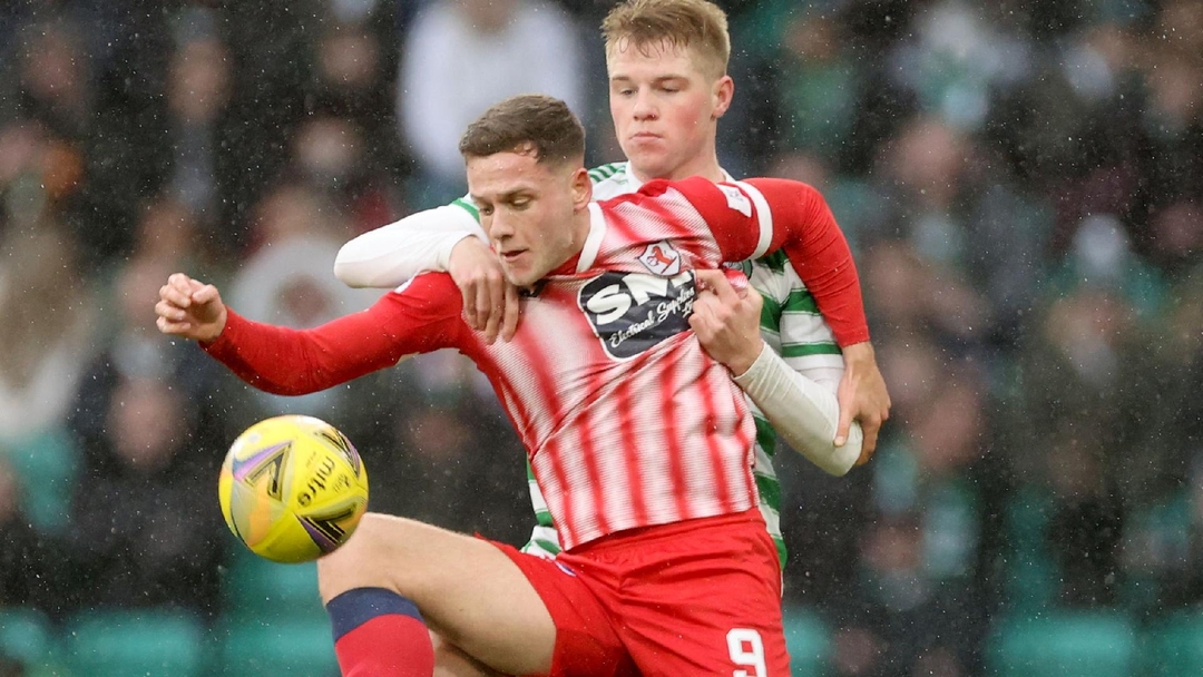 Jamie Gullan’s late goal takes Raith Rovers to the top | beIN SPORTS