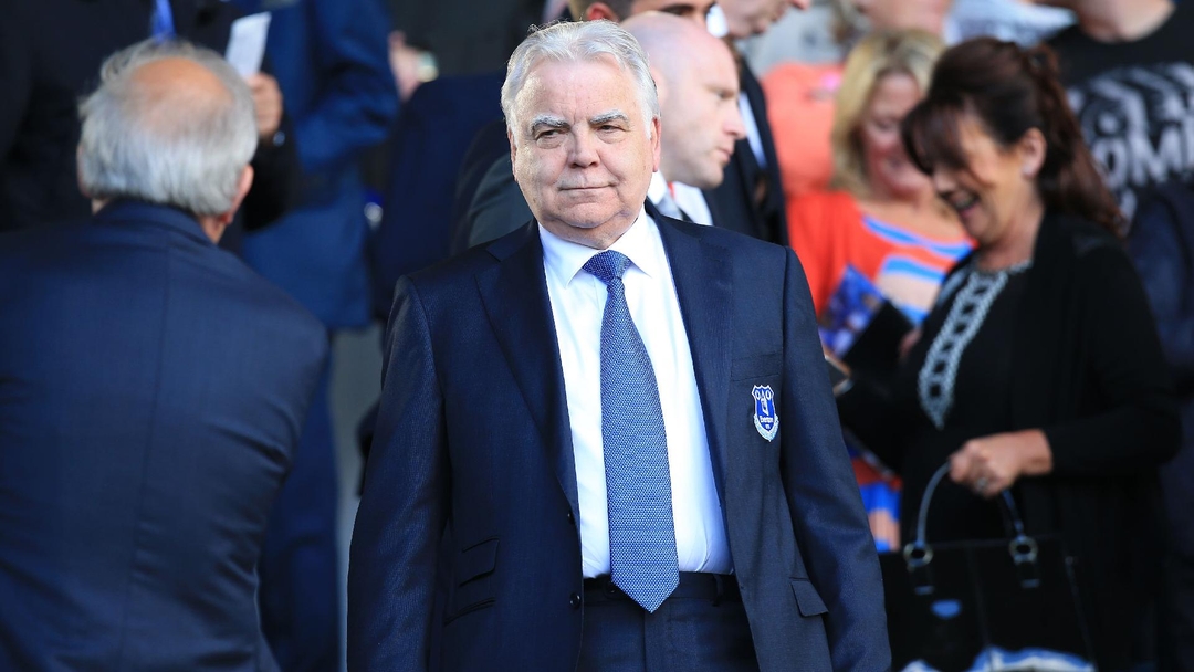 Everton chairman Bill Kenwright dies aged 78 after cancer battle | beIN ...