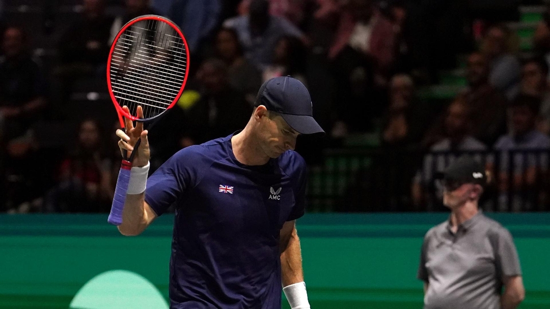 Angry Murray loses temper after loss to De Minaur | beIN SPORTS