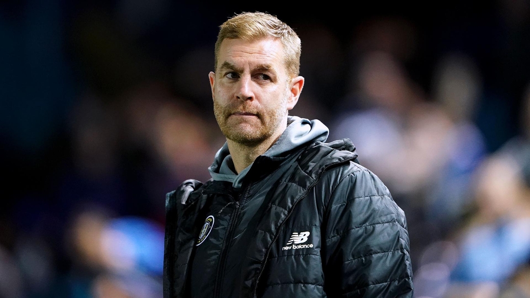 Simon Weaver urges Harrogate to transfer away form to their own ...