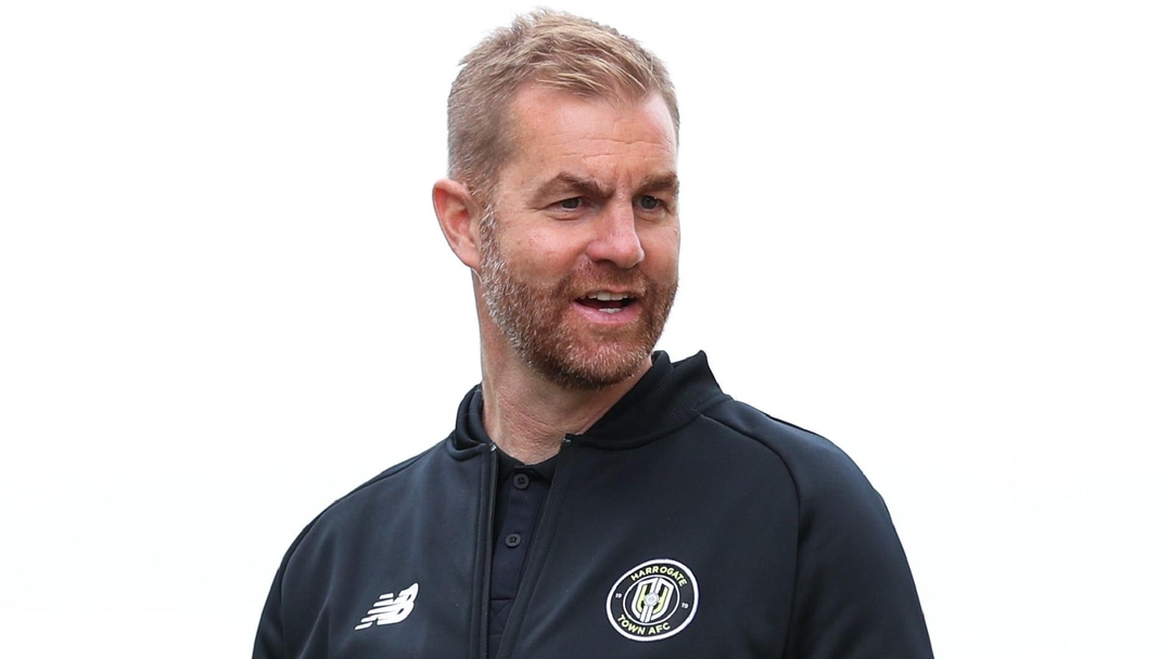 Harrogate boss Simon Weaver hails Jack Muldoon’s ‘dedication to his ...