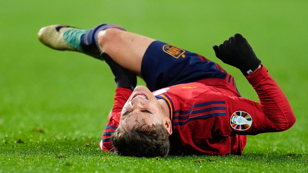 Barcelona midfielder Gavi has ‘successful’ operation on knee ligament ...