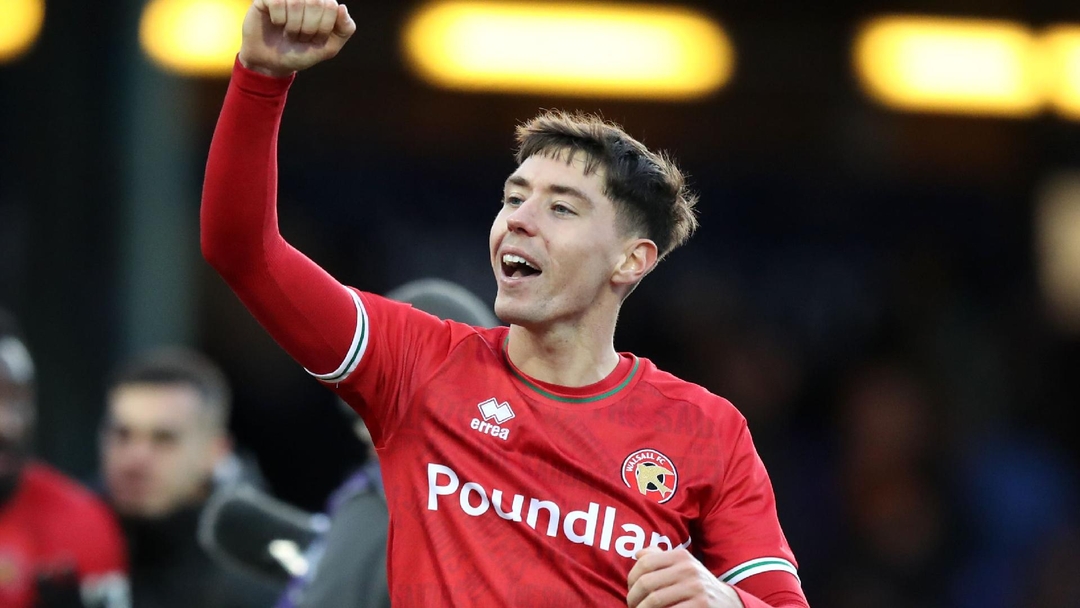 Isaac Hutchinson bags brace as Walsall hit Grimsby for six in comeback ...