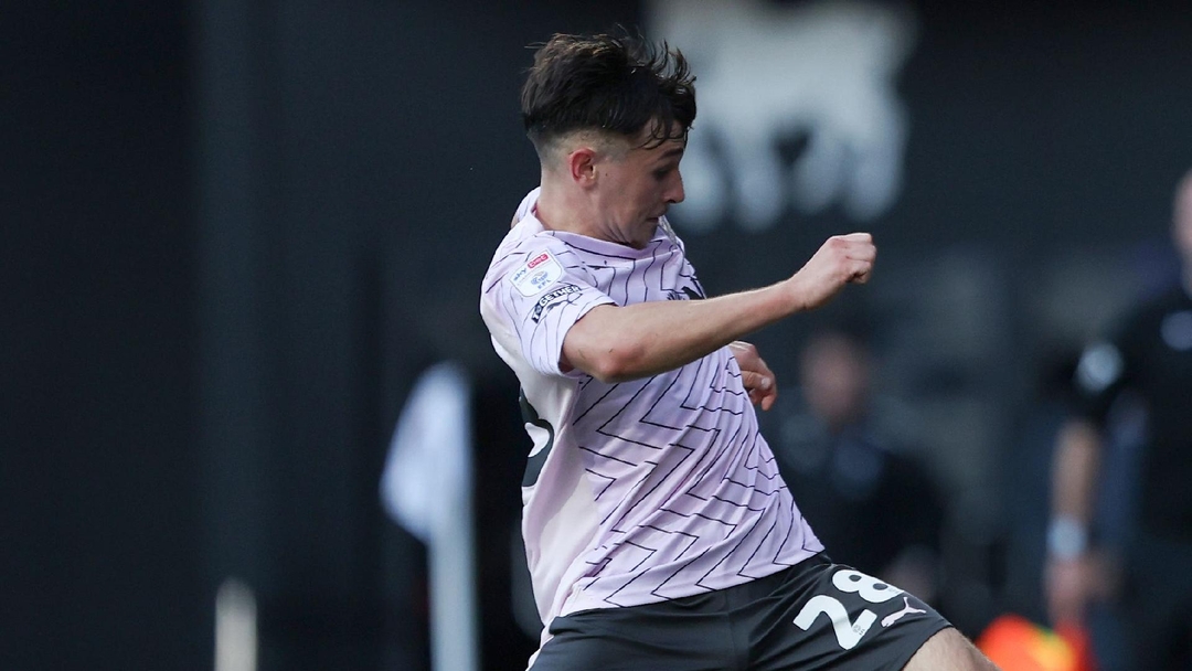 Ian Foster starts Plymouth reign with FA Cup win over Sutton | beIN SPORTS