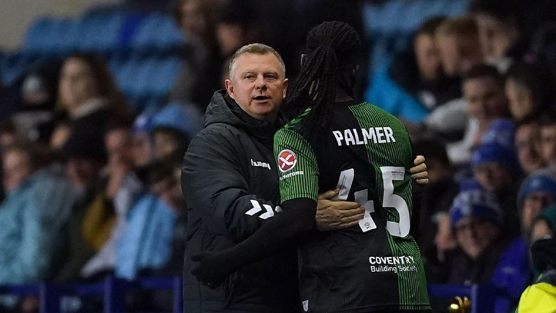 Mark Robins labels Sheff Wed fans who booed Kasey Palmer ‘absolute ...