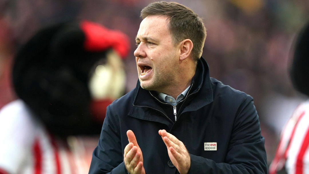 Michael Beale reveals ‘honest’ half-time words sparked Sunderland’s ...