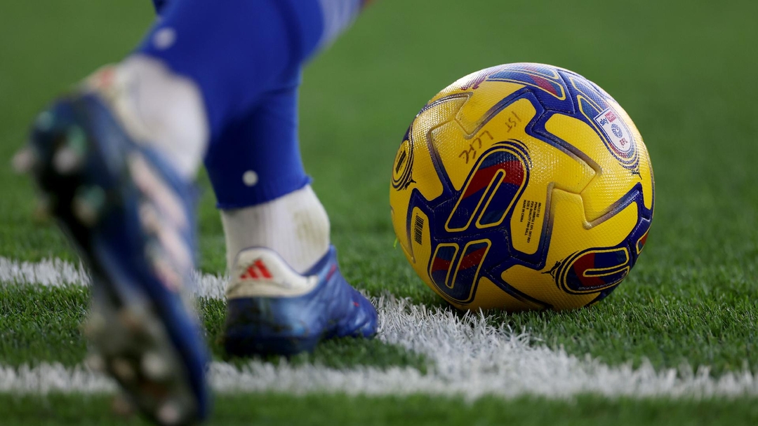 Neil Collins rues Barnsley’s lack of clinical edge in late draw at ...