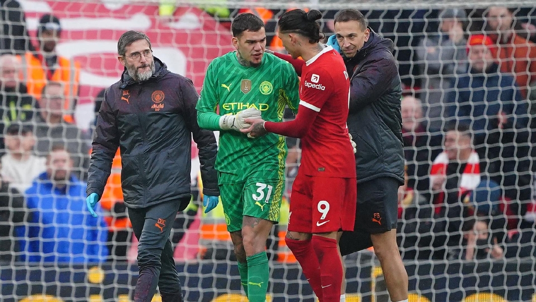 Manchester City goalkeeper Ederson to miss up to a month with thigh ...