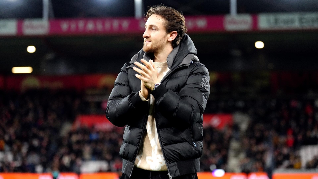 Tom Lockyer meets medics who helped save his life as Luton return to ...