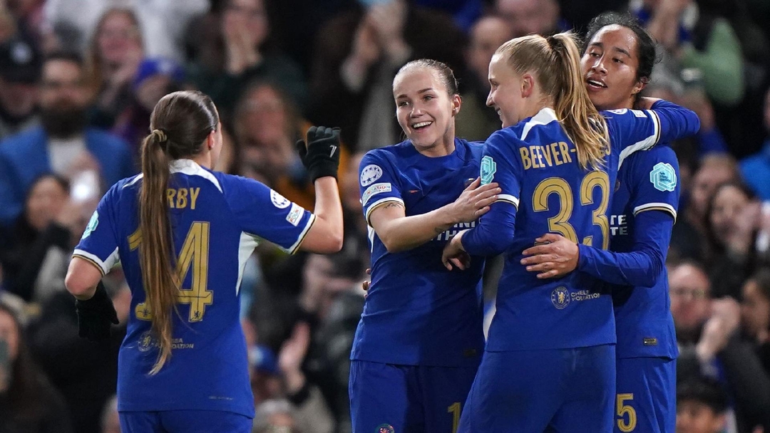 Chelsea reach Champions League semi-finals as draw with Ajax secures ...