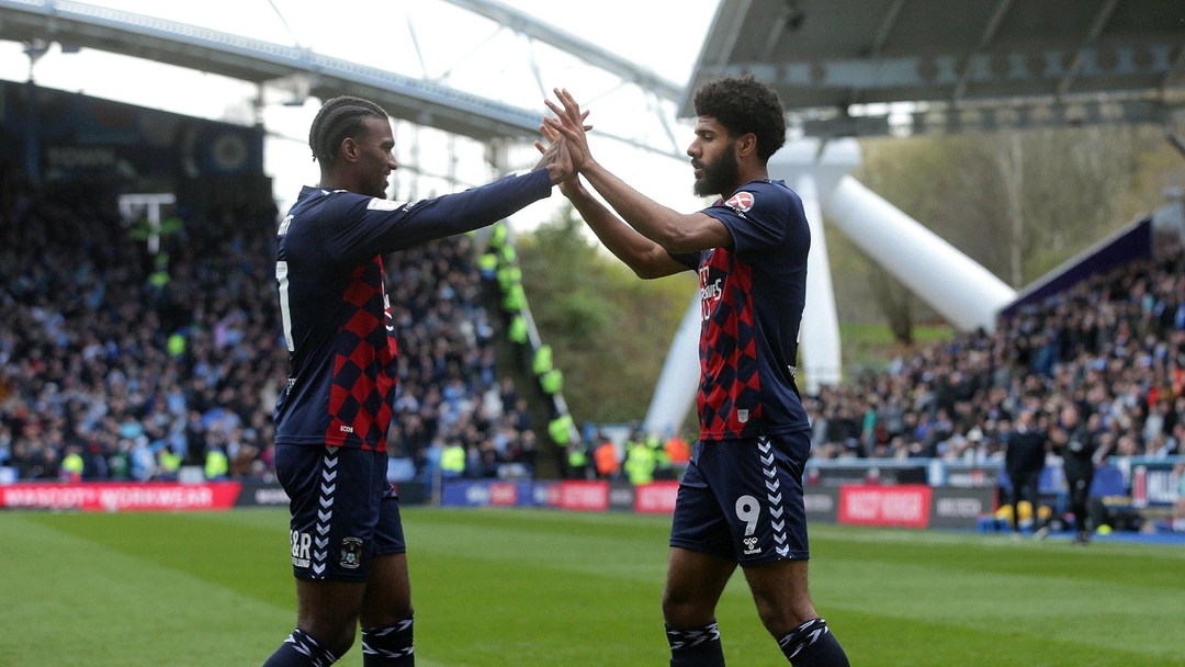 Mark Robins says Ellis Simms and Haji Wright should aim for 20-goal ...