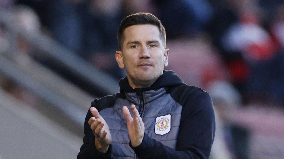 Lee Bell hails Crewe’s ‘really big win’ at Morecambe | beIN SPORTS