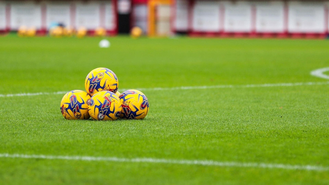 Mason Barrett fires Wealdstone winner in 3-2 victory over Oldham | beIN ...