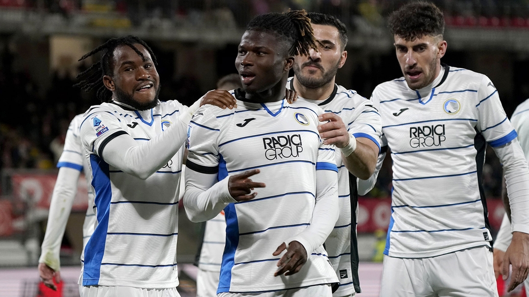 Atalanta back in the mix after win at Monza | beIN SPORTS
