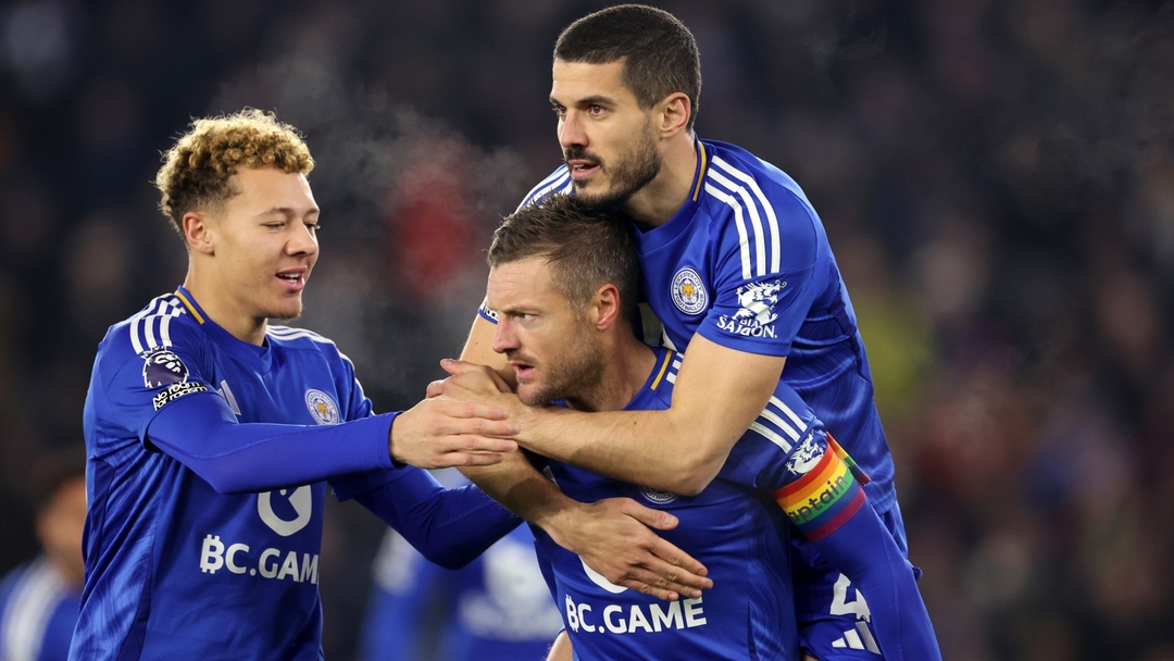 Van Nistelrooy hints at January arrivals ahead of Brighton test | beIN ...