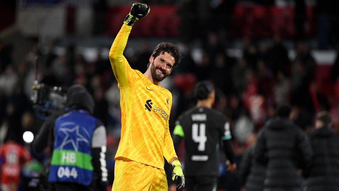 Alisson 'the best goalkeeper in the world', says Slot | beIN SPORTS