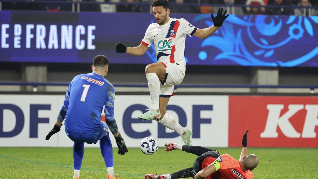 PSG survives massive scare at fifth-tier Espaly | beIN SPORTS