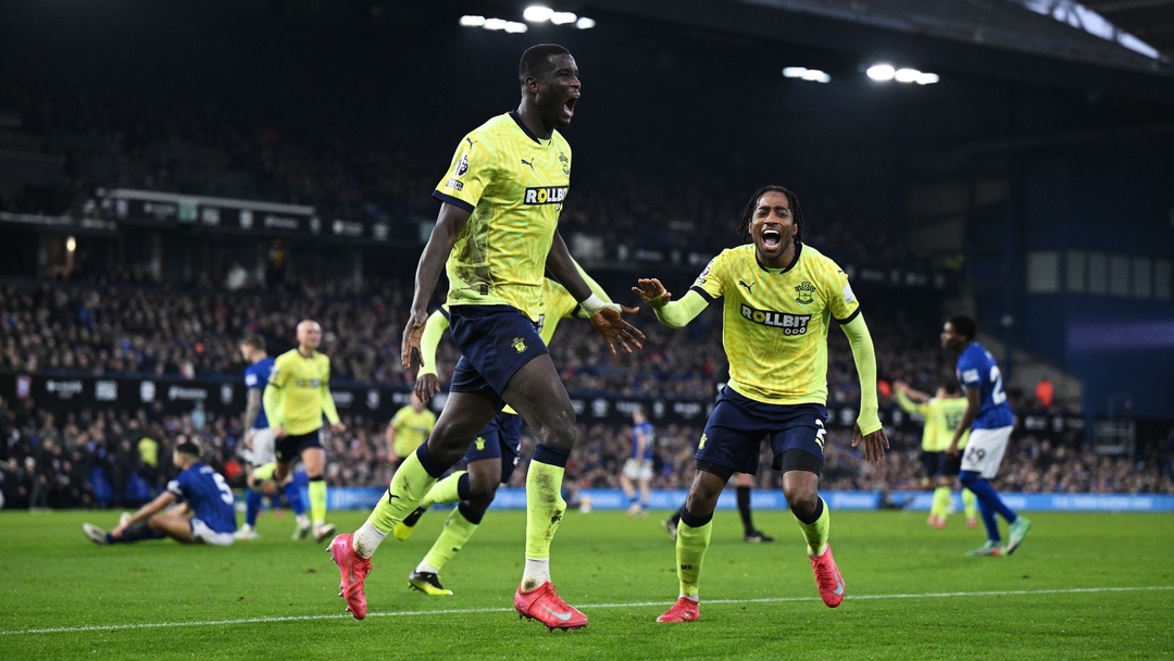 Ipswich Town 1-2 Southampton: Late Onuachu strike seals Juric's first ...