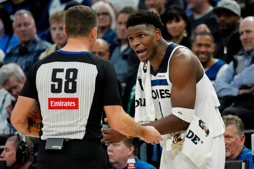 Déjà plus de 300 000 dollars d'amende pour Anthony Edwards | beIN SPORTS