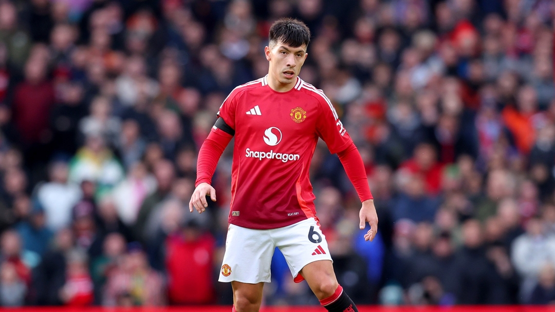 Man Utd's Martinez suffers cruciate ligament injury | beIN SPORTS