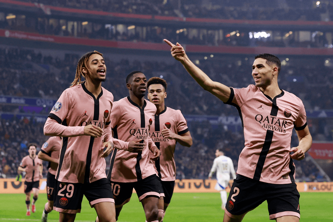 PSG strengthen their spot at the top of the table with a win at Lyon ...