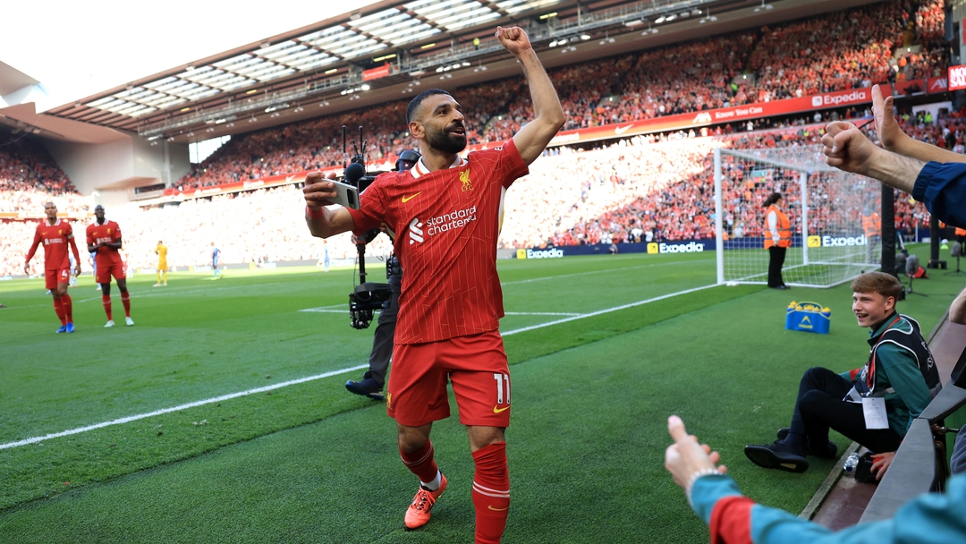 Liverpool 5-1 Tottenham: Slot's men cruise to title at jubilant Anfield ...