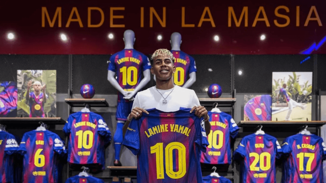 Lamine Yamal Number 10 Jersey Brings in Big Money for Barcelona | beIN ...