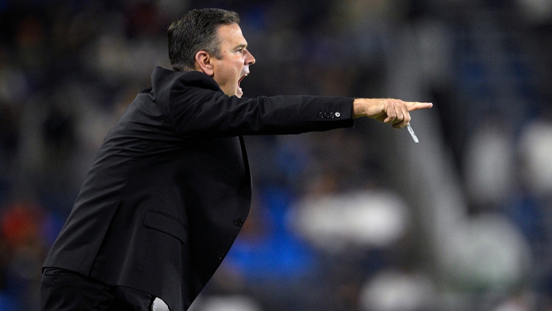 Seattle Sounders v LA Galaxy: Vanney searching for strength in defense ...