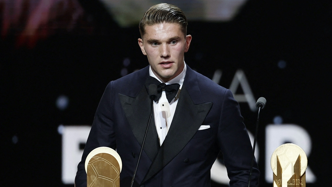 Viktor Gyökeres Wins Gerd Muller Trophy at 2025 Ballon d'Or Ceremony ...