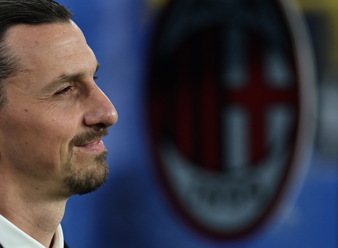 Zlatan Ibrahimovic Remains Unchanged: “I’m Still God... But I Suffer in ...